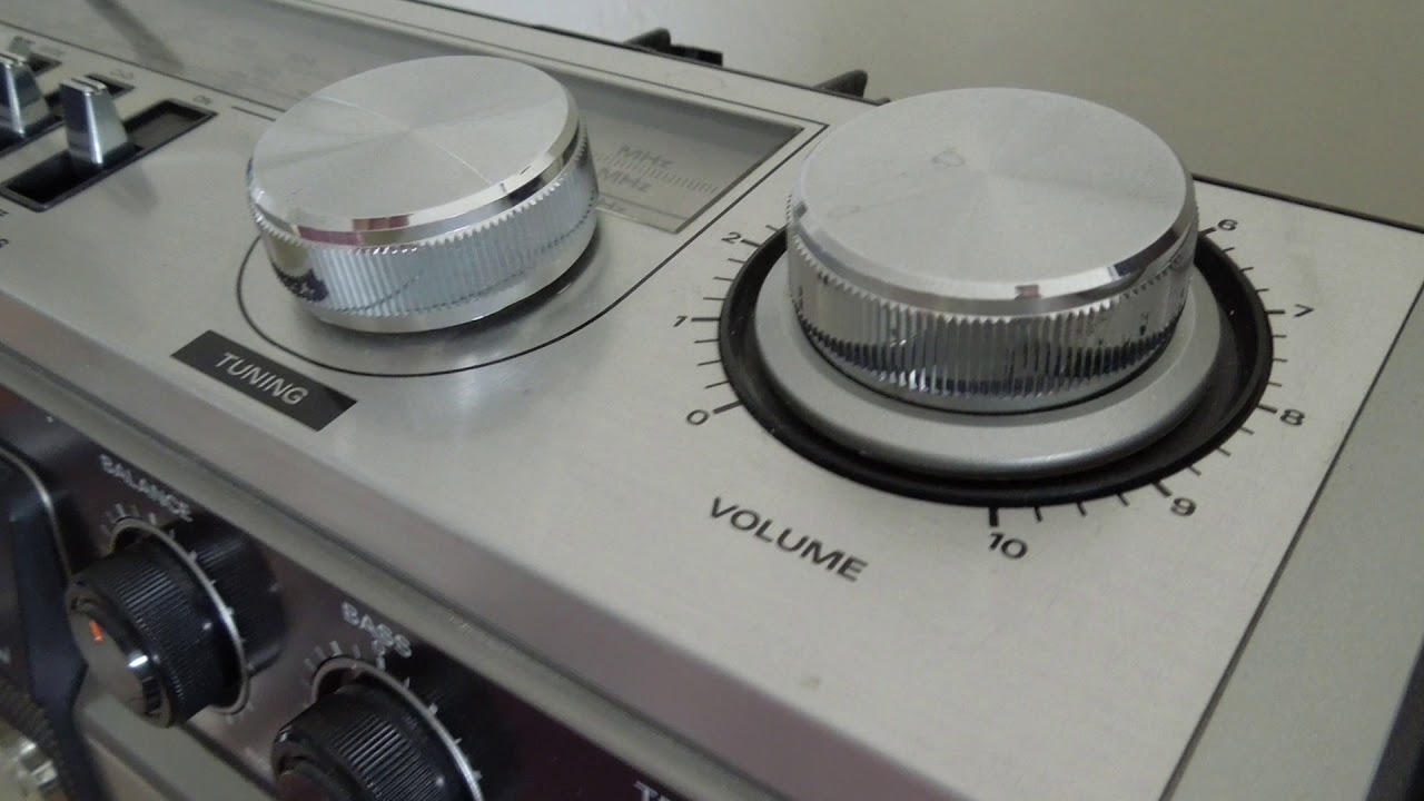 Hitachi TRK-8155W Slideshow - YouTube