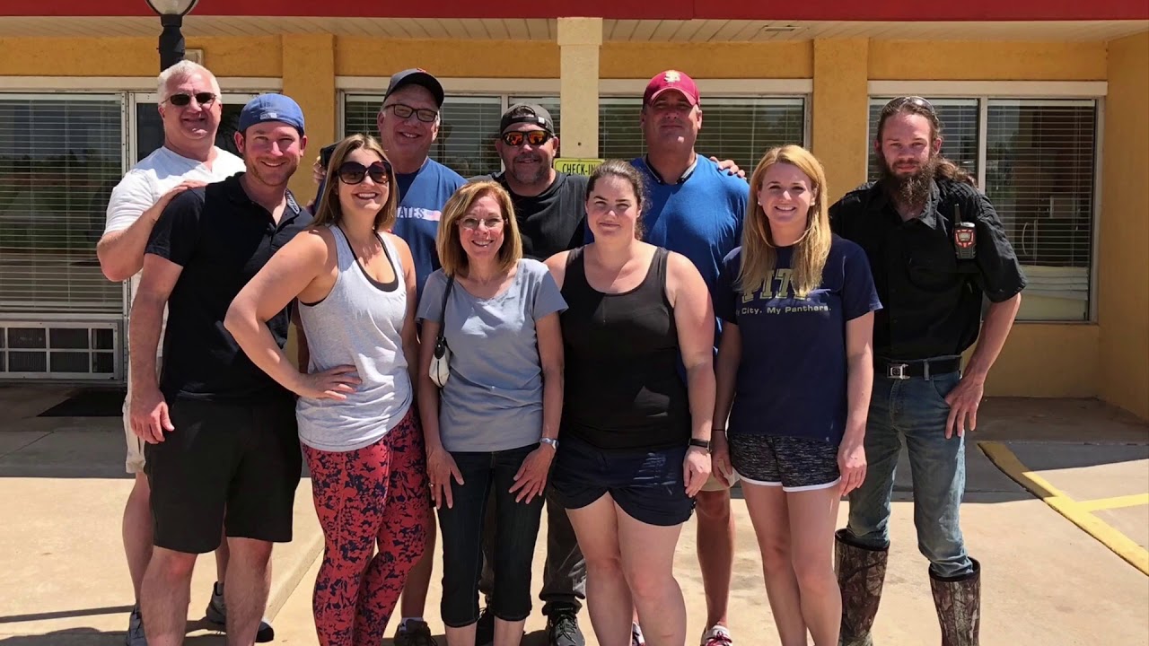 STORM CHASING TOURS - EXTREME CHASE TOURS 2018 - YouTube