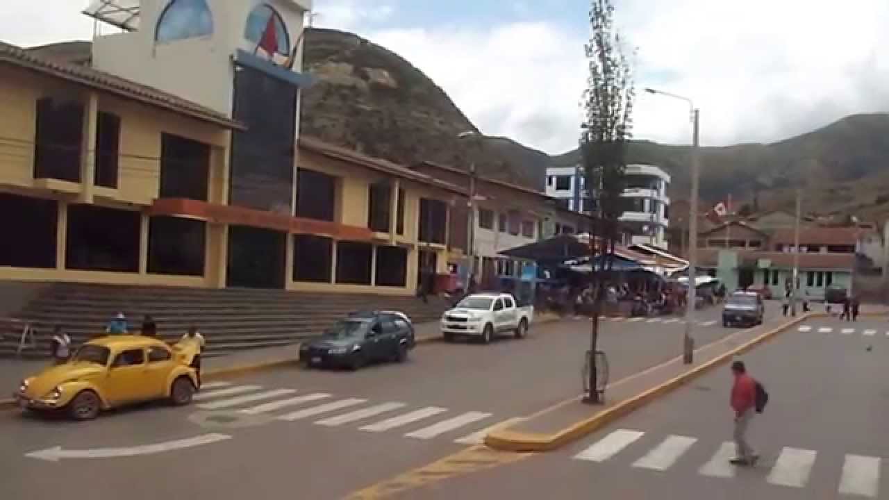 PLAZA DE ARMAS DE URCOS, QUISPICANCHIS (Cusco-Perú) - YouTube