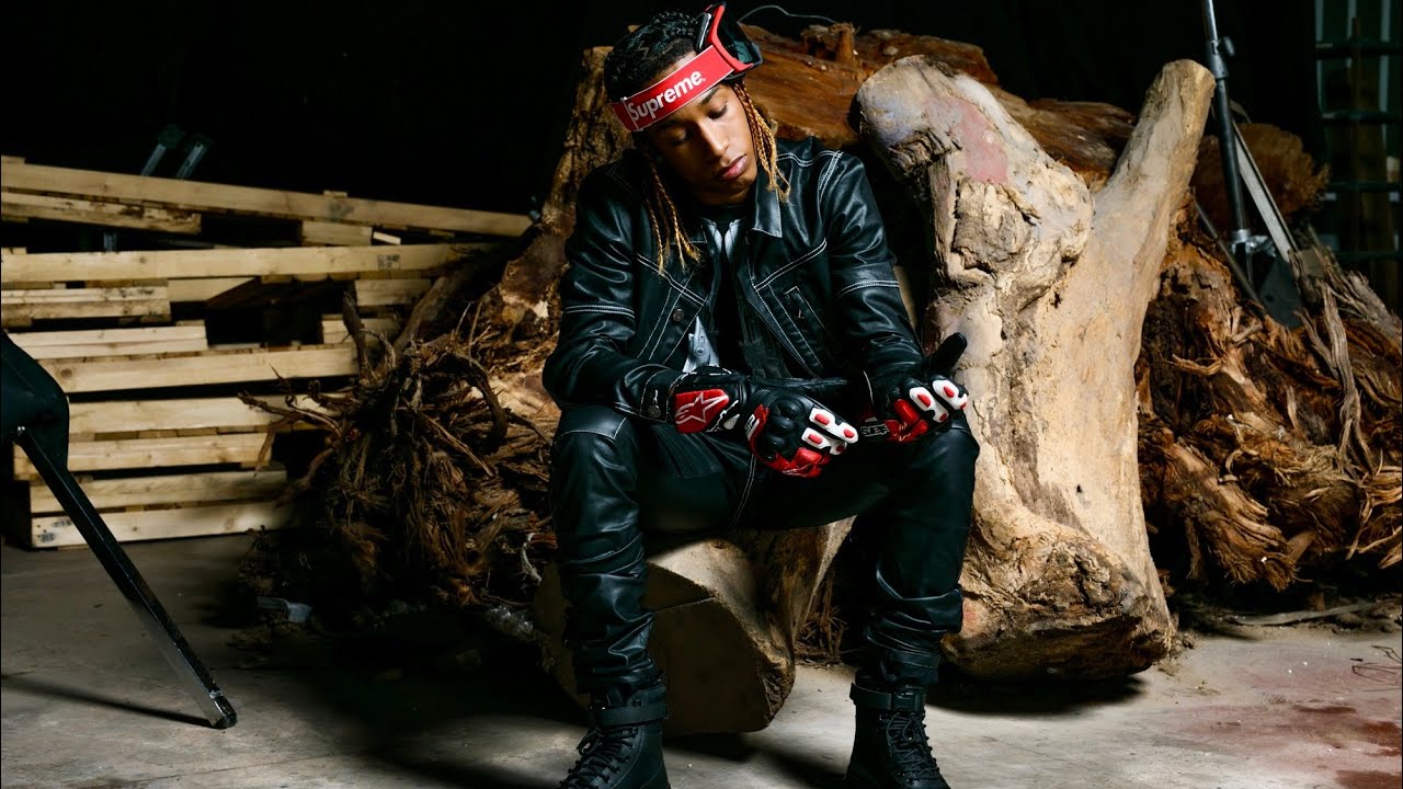 Nino Freestyle, Boy Wonder CF - HOLA (Video Oficial | 4K) - YouTube