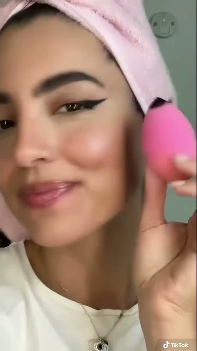 Eyeliner Hack Using My BeautyBlender - YouTube