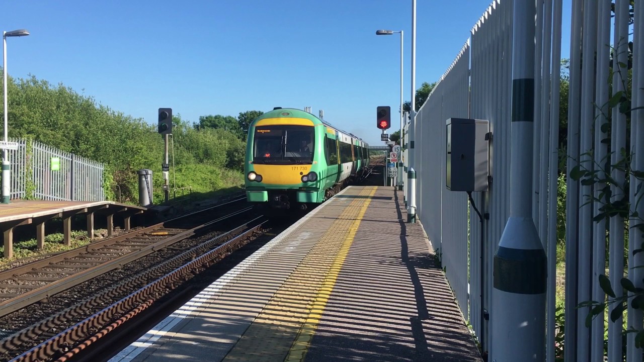 Southern Rail Turbostar Class 171730 at Hampden Park with Tones!! 1/6 ...