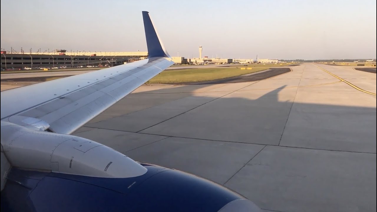 Delta Airlines Boeing 737-800 (Winglets) Takeoff from Atlanta ...