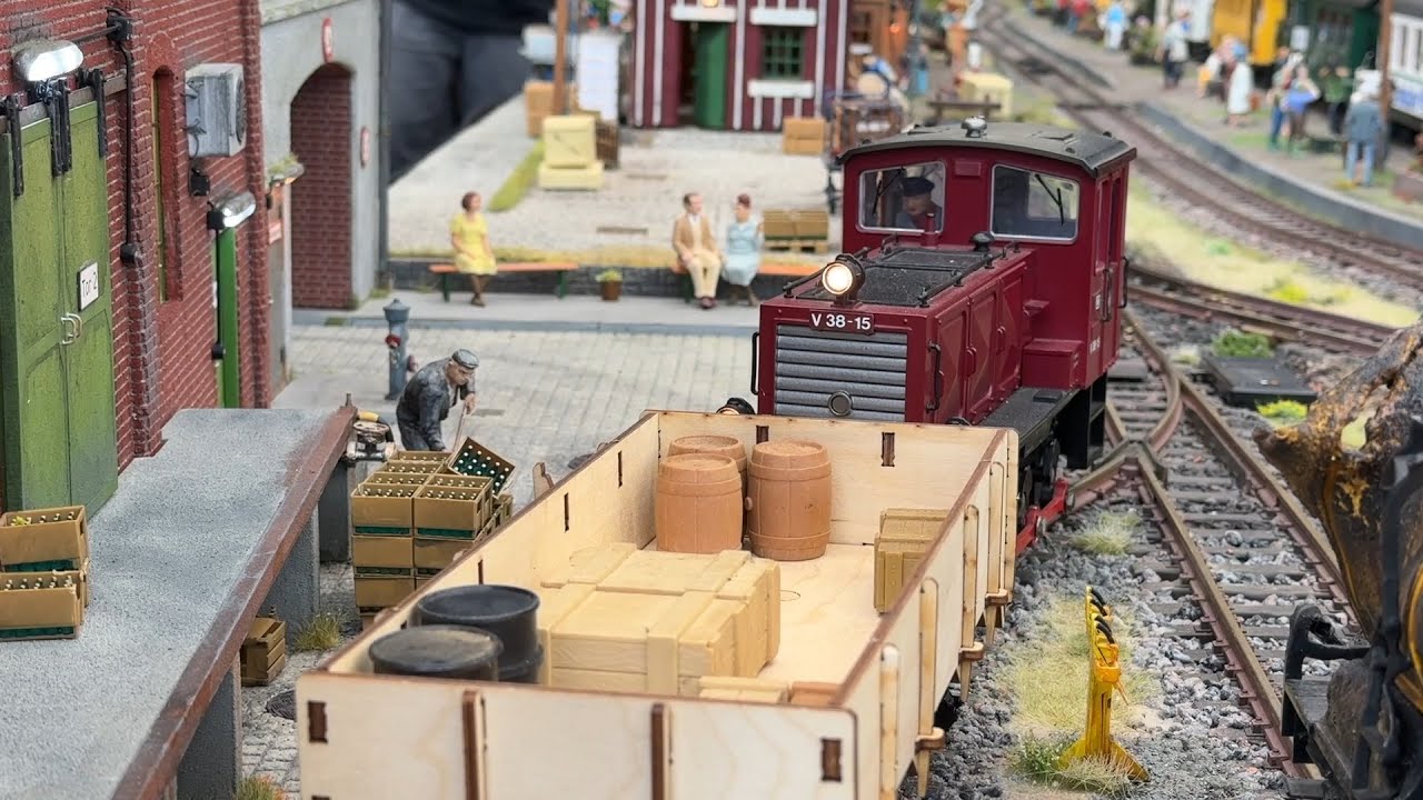 Very detailed LGB model railway layout shown at IMA and Märklin Days ...
