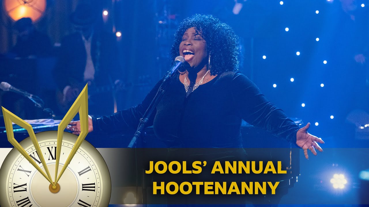 Ruby Turner - Stay With Me (Baby) (Jools' Annual Hootenanny) - YouTube