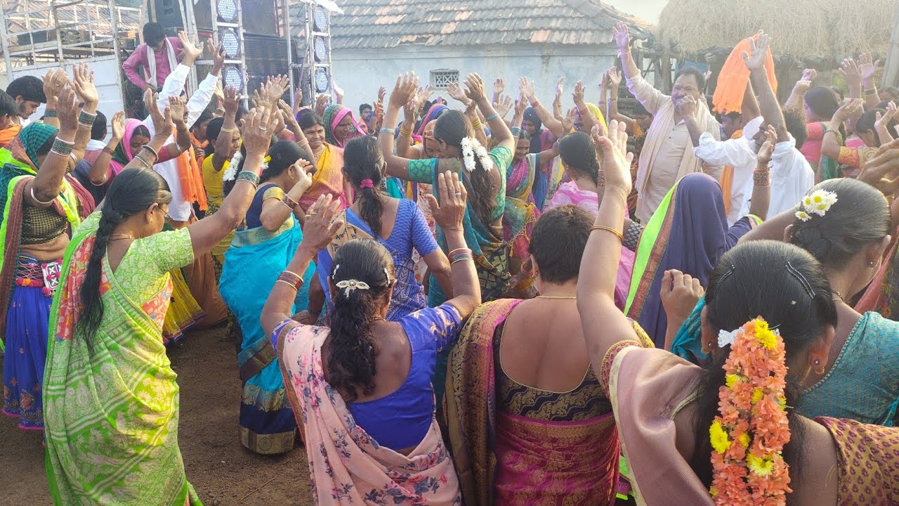 Malkapur Thanda Bai Lok Bhiya Lok Dance Pooja || - YouTube