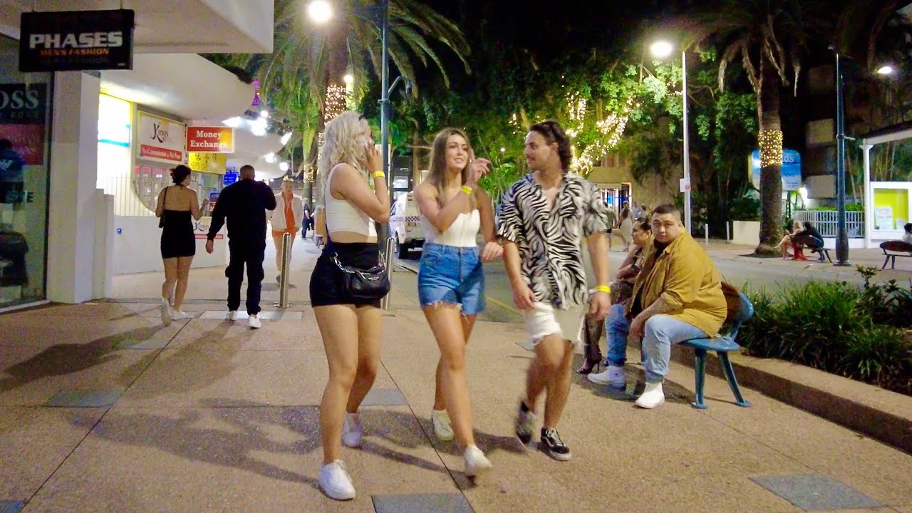 Australian Nightlife in Queensland || Gold Coast - Surfers Paradise ...