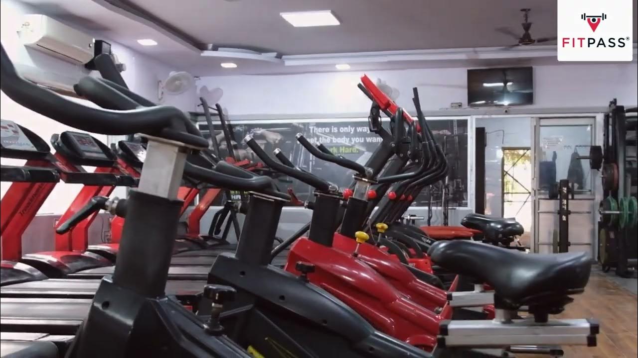 BMW Gym & Swimming Pool Walkthrough | Gym in Sector 8 Rohini, Delhi | FITPASS - YouTube