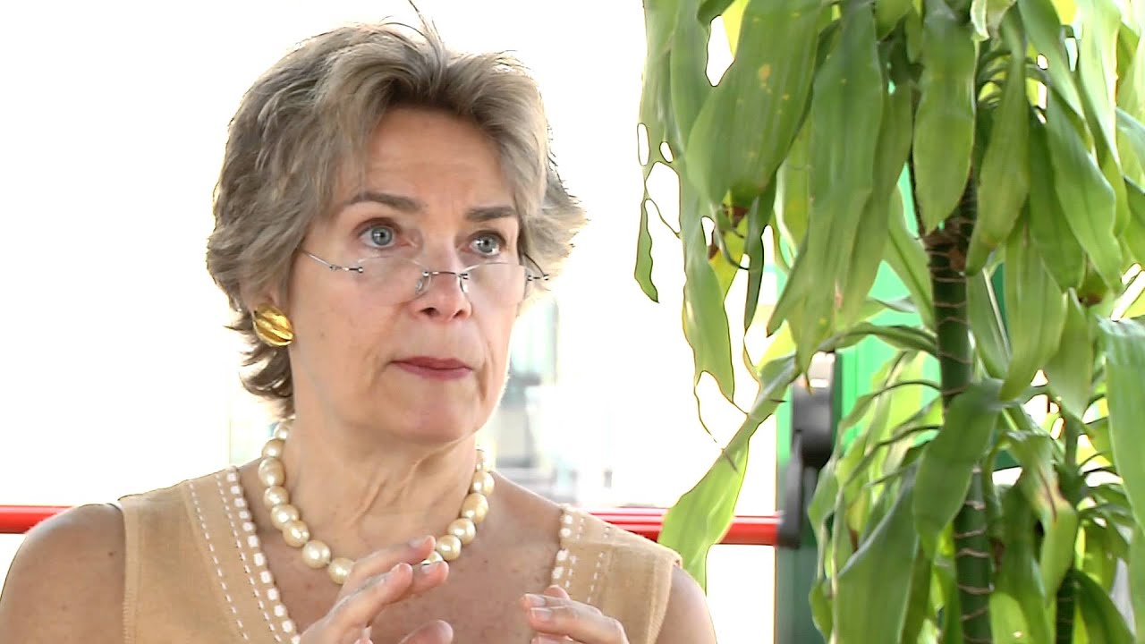 Judy Vale - Neuberger Berman - YouTube