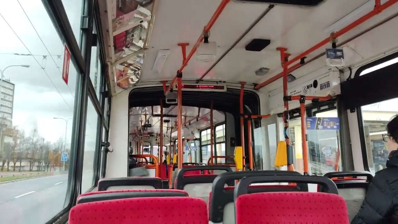 Škoda 15Tr13/6M DPmÚL #563 - Linka "51" - YouTube