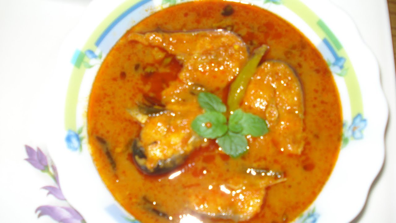Chepala pulusu(Fish curry) - YouTube