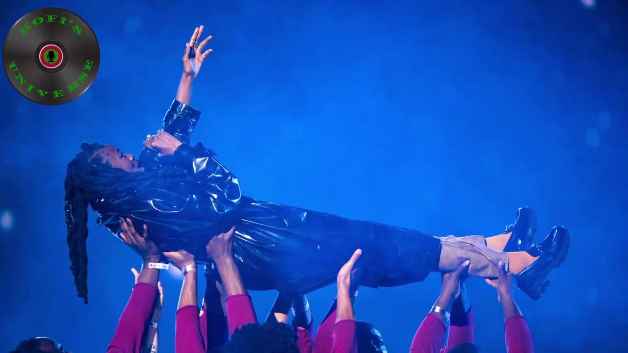 UK Rapper Little Simz Wins The 2022 Mercury Prize For ‘Sometimes I ...