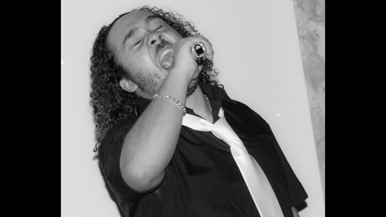 The Soul Man Live Singing "Soul Man" at Grosvenor Casino Brighton - YouTube