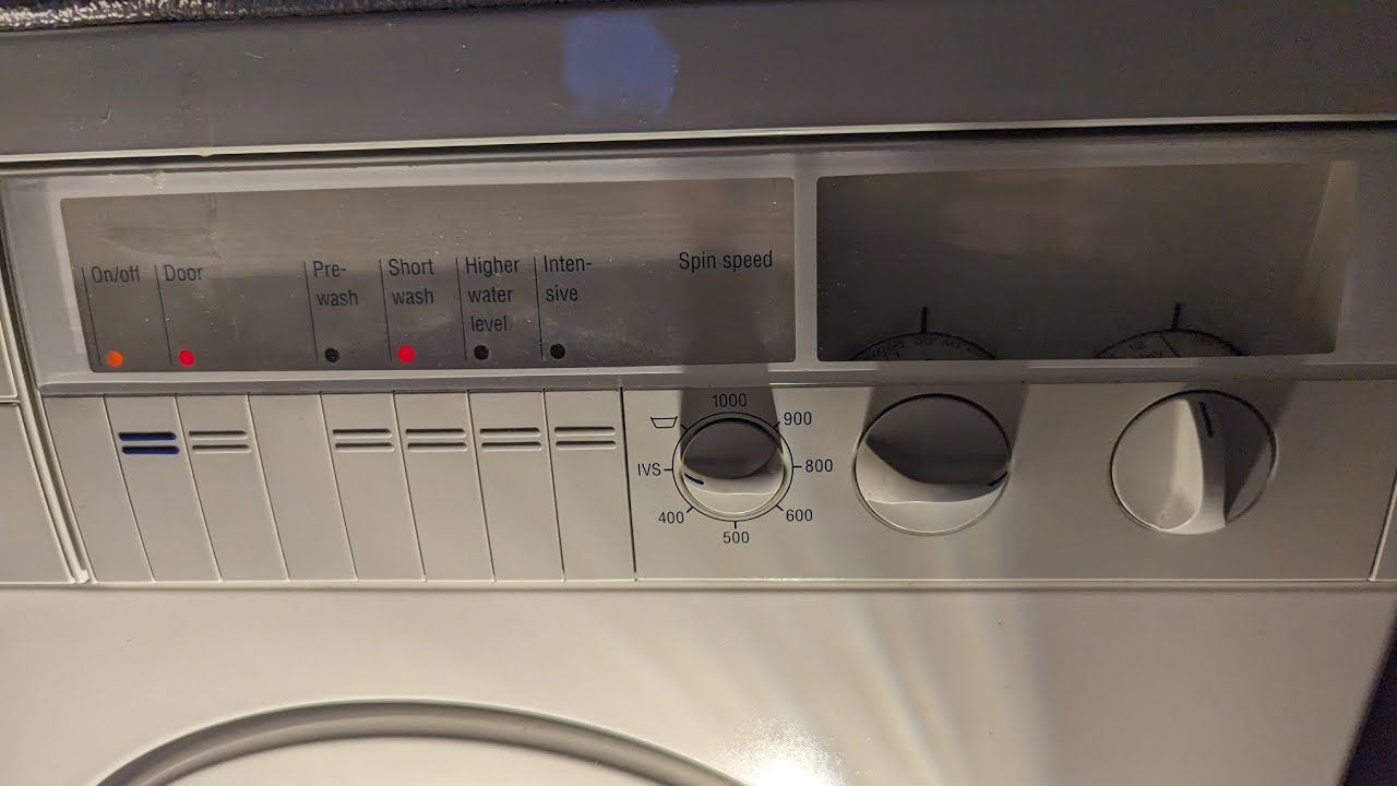 Bosch WFF2000 - Coloureds-Cottons 30° + Short Wash & IVS - YouTube
