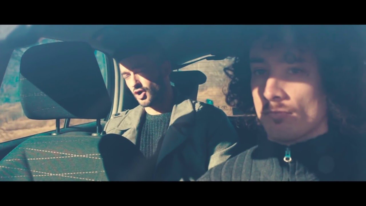 🔴 Simone LEON Perron / E allora guida (Official Video) - YouTube