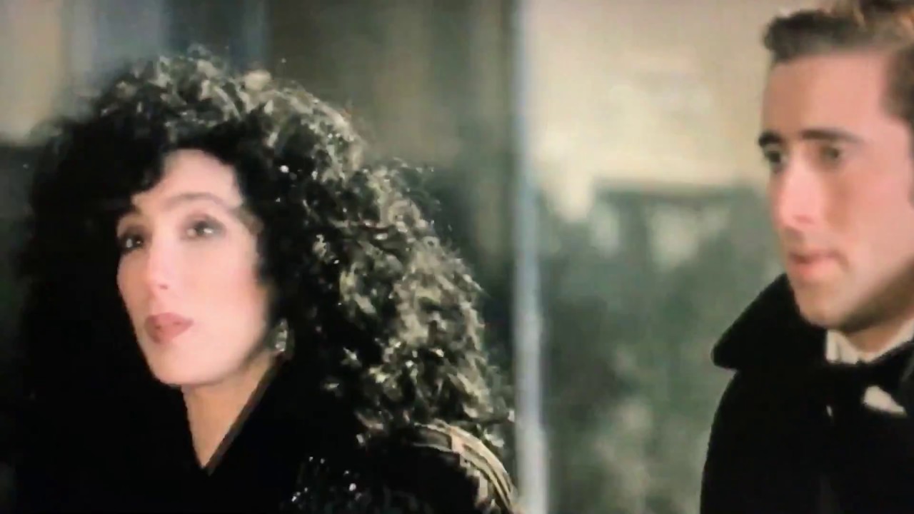 Moonstruck - After the opera Scene - YouTube