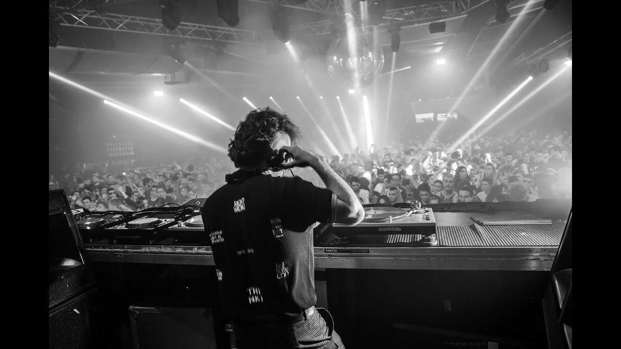 Hector Oaks en Crow Lab - YouTube