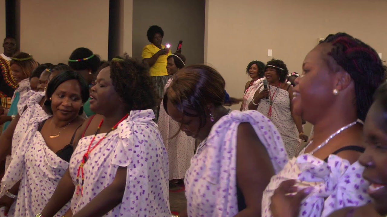 Bari Traditional Dance ((Momoret Na Bari 13th) San Diego, California ...