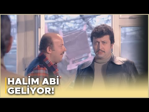 Aslan Bacanak Türk Filmi | Halim, Herkese Korku Salıyor
