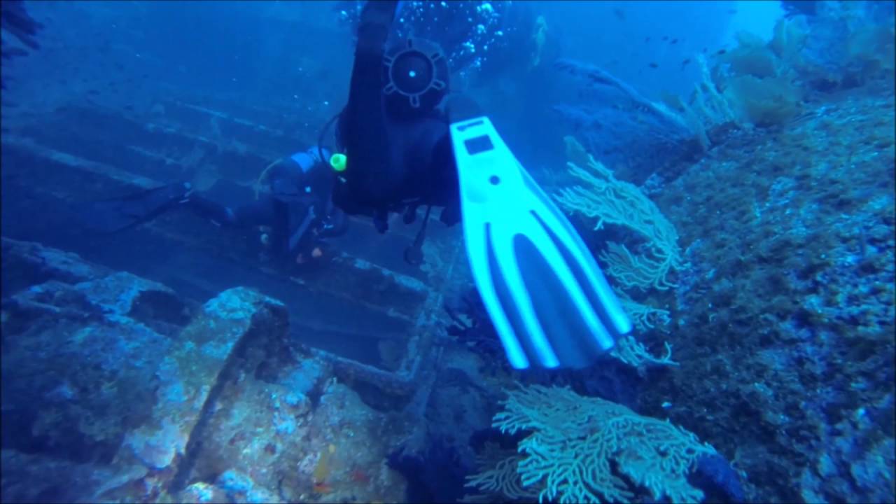 Plongée sur l'épave du Donator le 26 septembre 2015 - YouTube