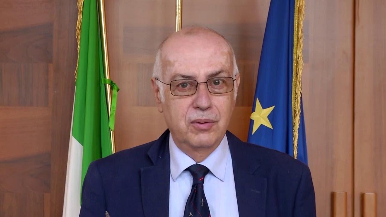 Coronavirus, Giovanni Rezza: "Aumenta l'indice di contagio, rispettiamo ...