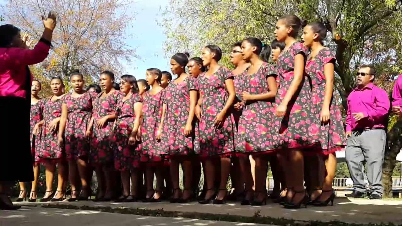 The Bosman Adama Farm Choir of Bosman Family Vineyards - YouTube