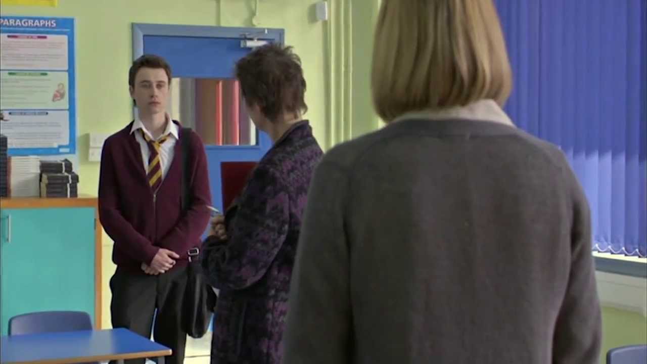 Connor Saves Christine - Waterloo Road - YouTube