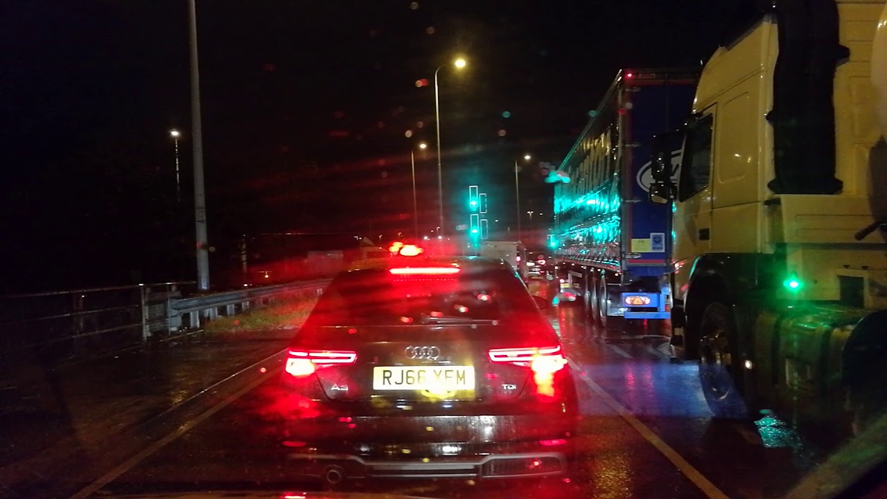M25 junction 28 to Ripple Road 291118 - YouTube