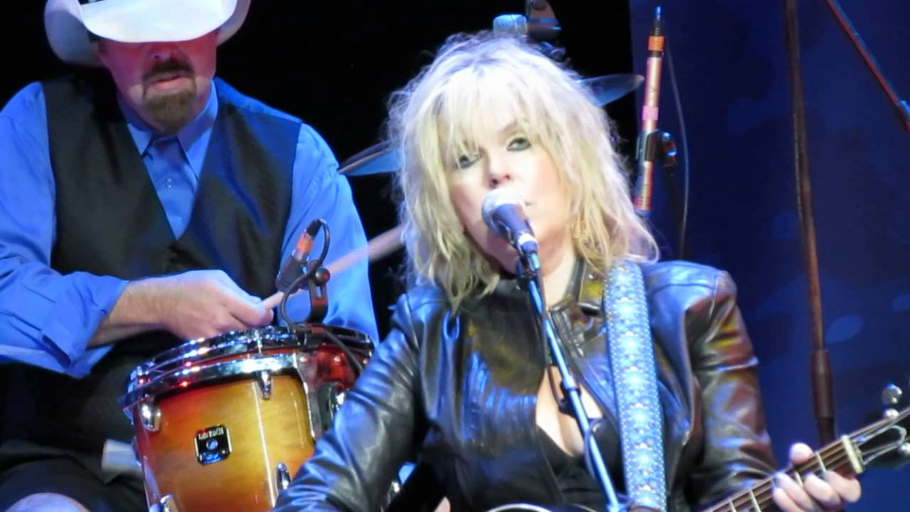 Lucinda Williams - Right In Time - Live (Cayamo 2015) - YouTube