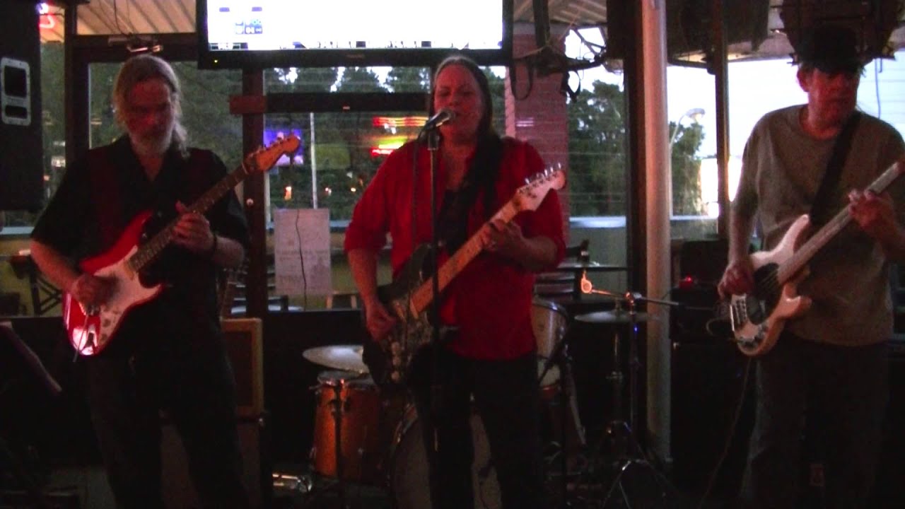 I need you right now Live- Mary Everhart - YouTube