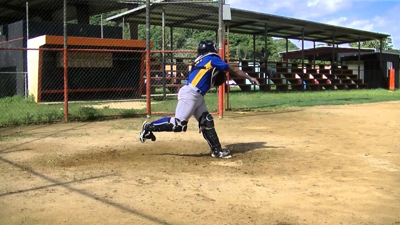 Angel Velez- Carlos Beltran Baseball Academy - YouTube