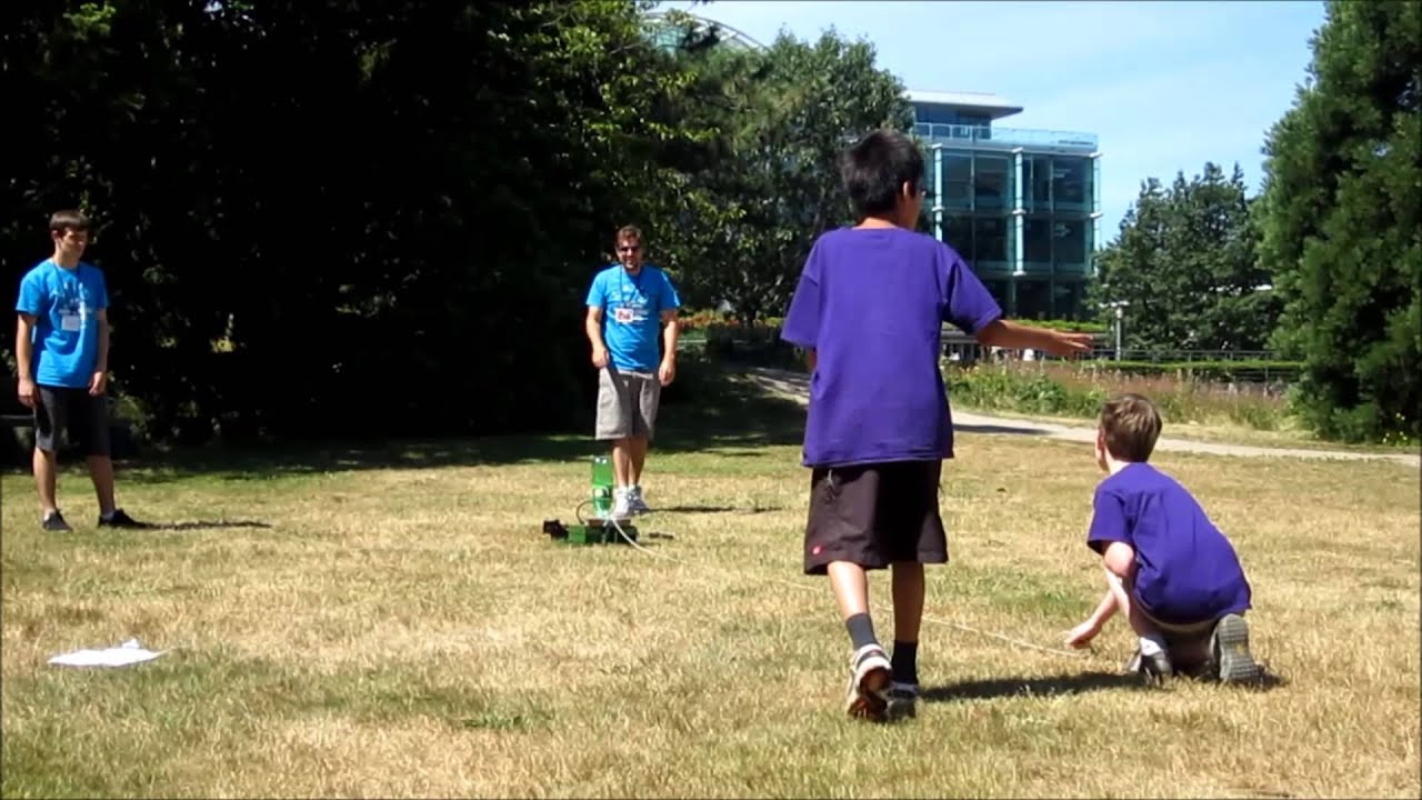 UBC Phenomenal Physics Summer Camps - YouTube