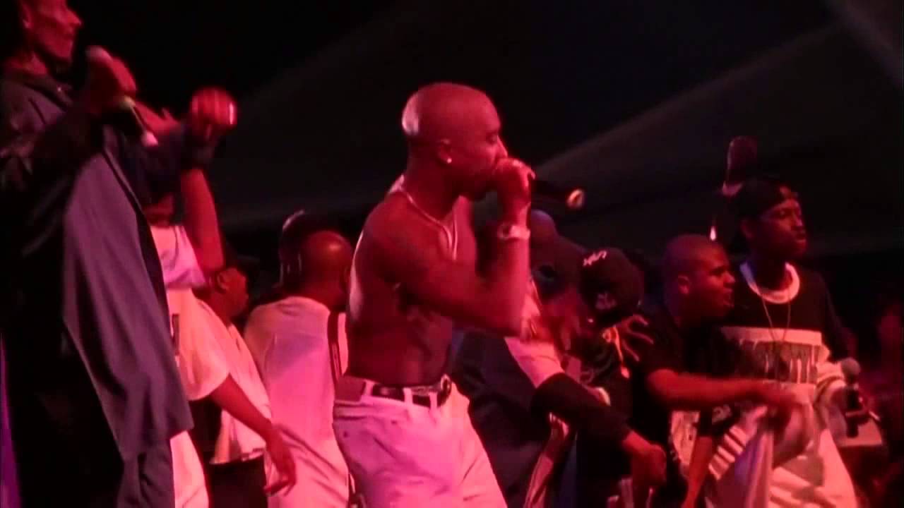 2Pac & Snoop Dogg Gangsta Party HD LIVE - YouTube