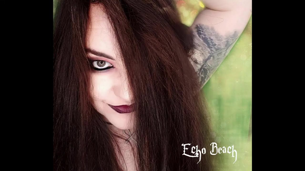 Echo Beach (Martha and the Muffins cover) by Adele De'Ath (audio) - YouTube