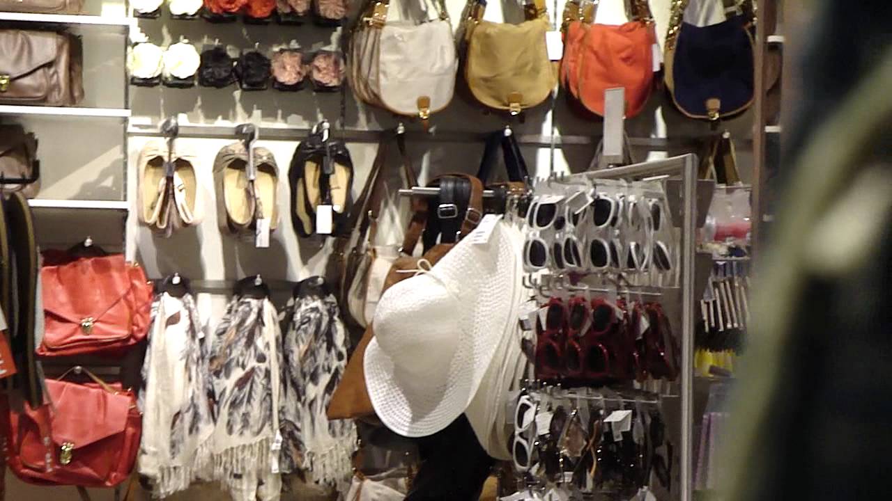Shopping At The Mall! H&M, Accessories 7/16 - YouTube