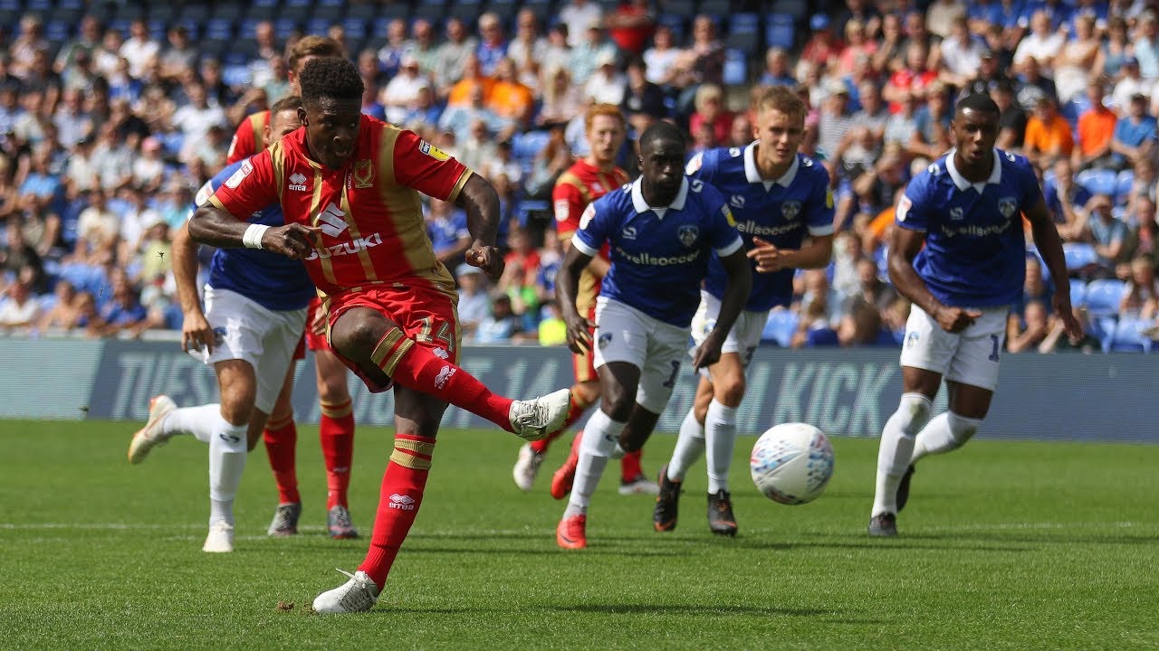 HIGHLIGHTS: Oldham Athletic 1-2 MK Dons - YouTube