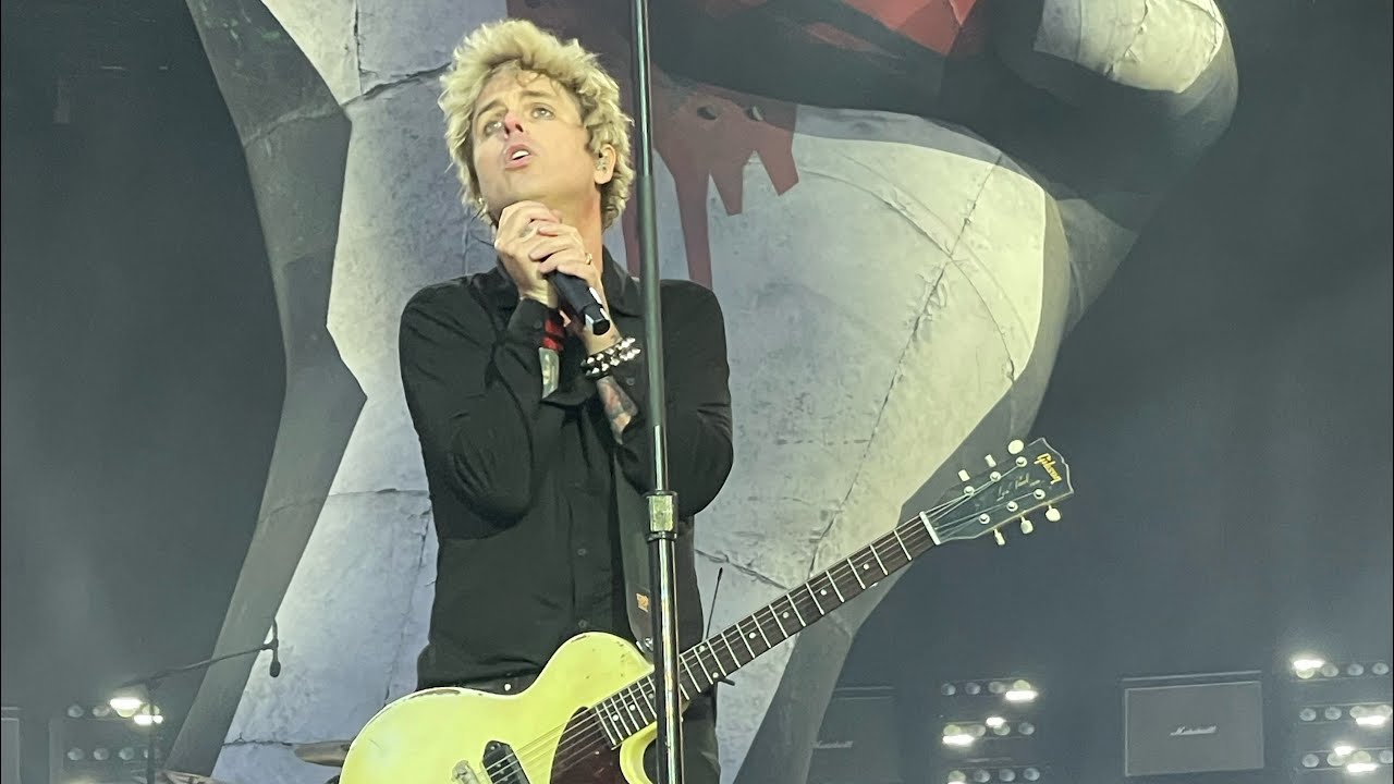 Green Day:- “She’s A Rebel” Live at Emirates Old Trafford, Manchester ...