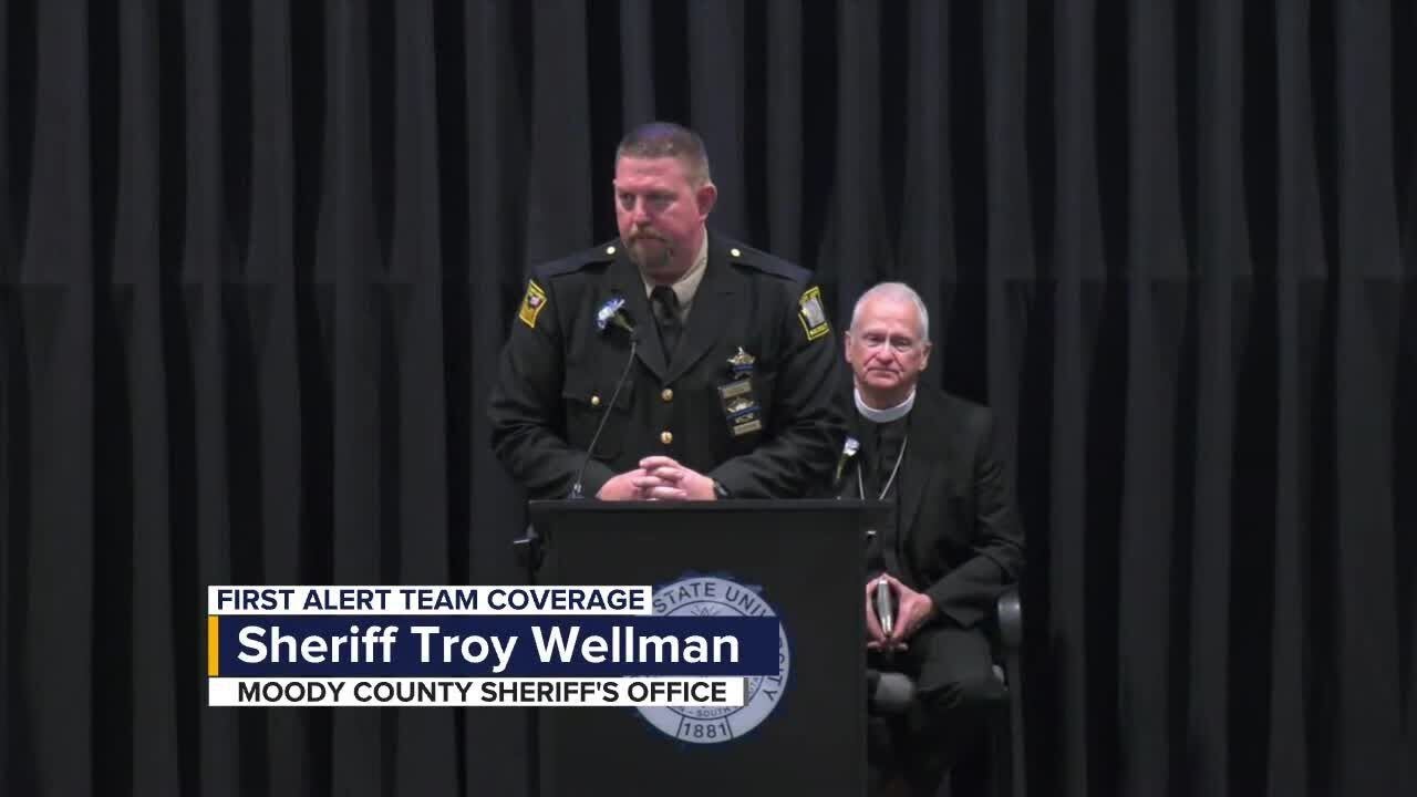 Funeral honoring Moody County Chief Deputy Ken Prorok - YouTube