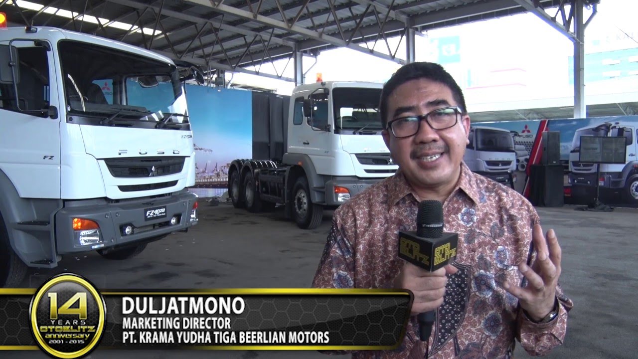 OTOBLITZ TV - Tractor Head Mitsubishi FUSO FZ 4028 & FZ 4928 Launching ...