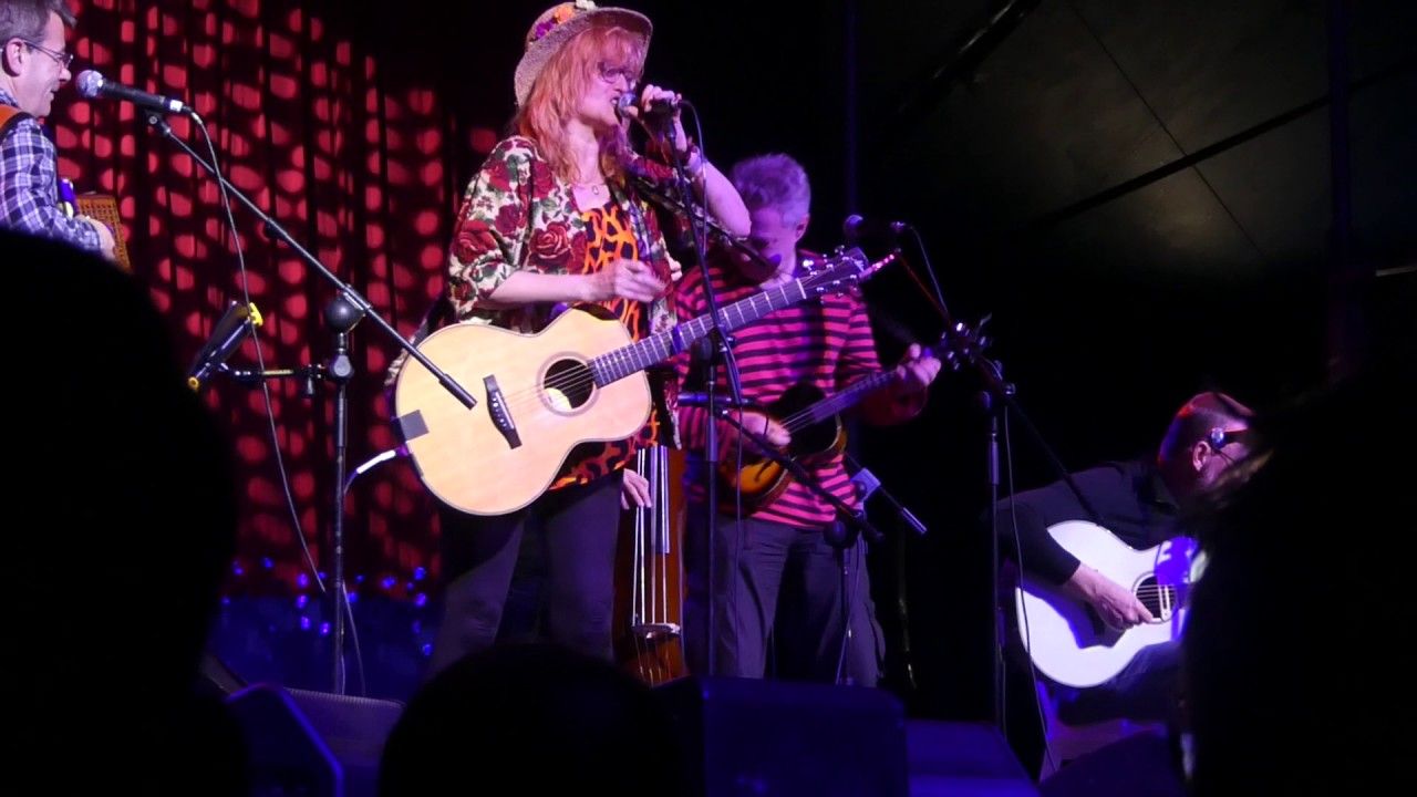 Eddi Reader 2017-03-18 Perfect at The Blue Mountains Music Festival ...