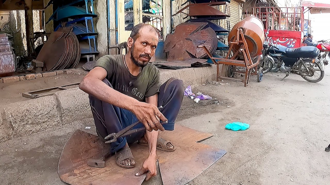 Amazing Process of Manufacturing Wheelbarrows out of Old Oil Drums ...