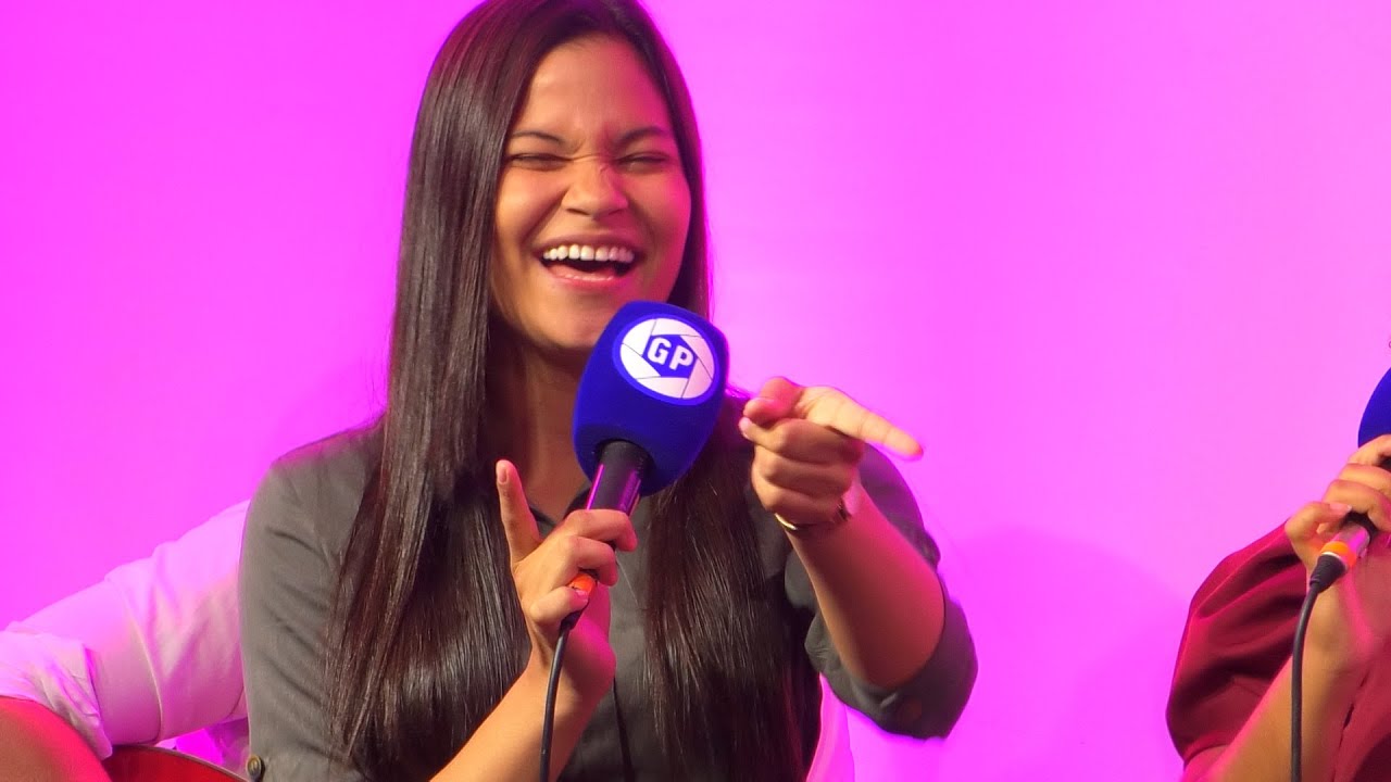 Por fin hicieron cantar a Laura después de tantos años en GP - GP BAND ...