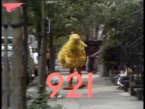 Sesame Street - Episode 921 (1976, Snuffy tries to be seen) - YouTube