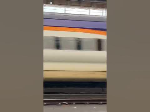 200系カラーのE2系J66編成とE3系L67編成の高速通過！#e2系 #新幹線 #東北新幹線 - YouTube