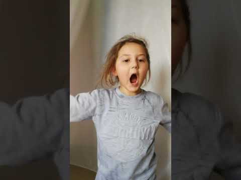 Ece Seçkin Sayın Seyirciler