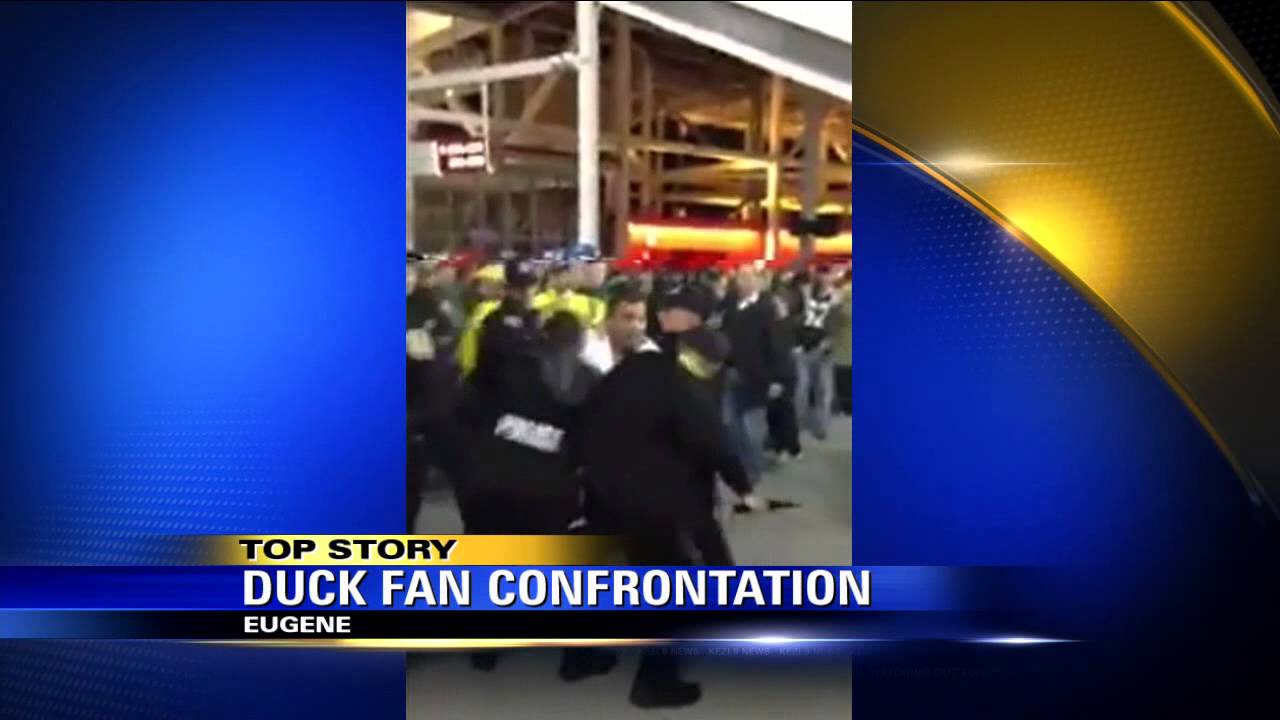 Duck Fan Confrontation Caught on Camera - YouTube