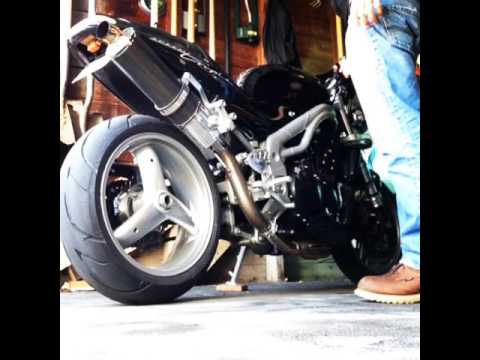 2001 Triumph Speed Triple 955i exhaust - YouTube