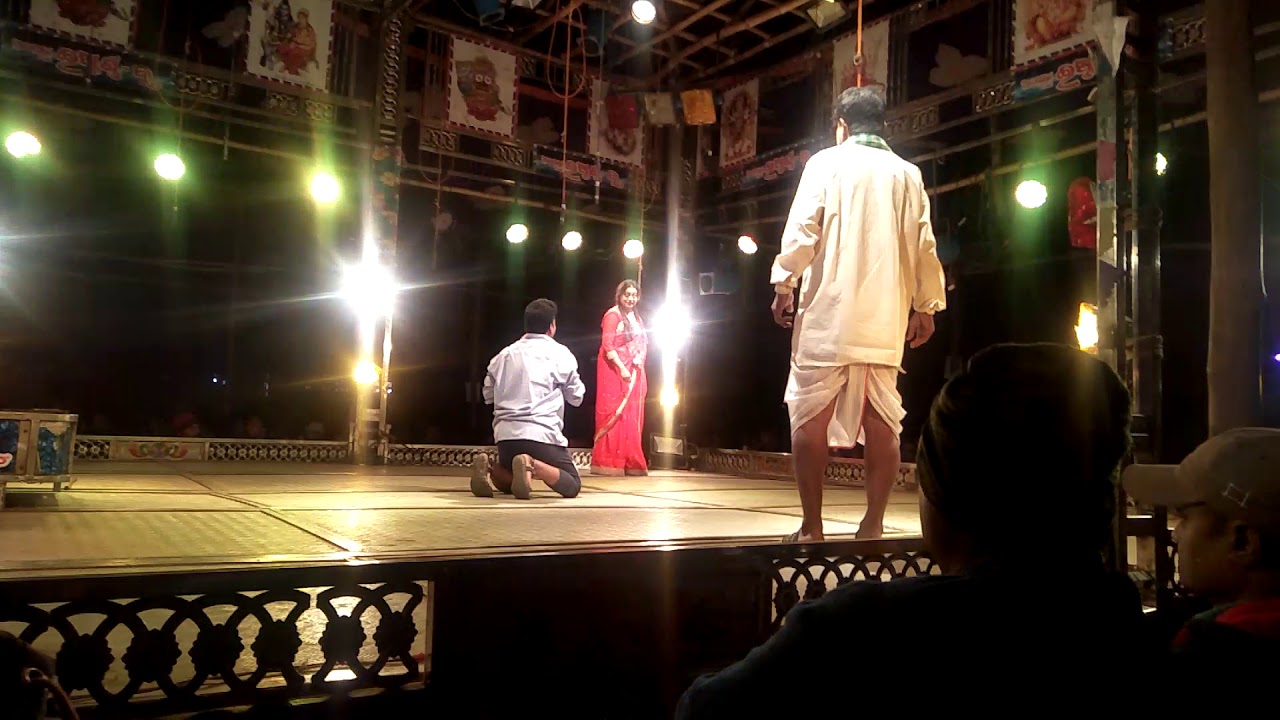 Jatra Eastern blue// puni pherichi taapoi//title song - YouTube