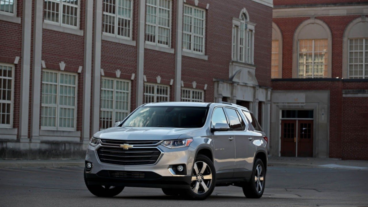 AMAZING!!!...2018 Chevrolet Traverse V6 FWD Overview - YouTube