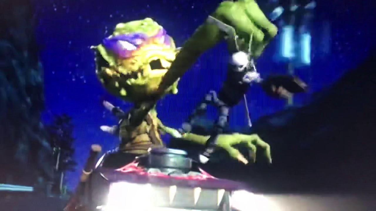 Teenage mutant ninja turtles race with the demon - YouTube